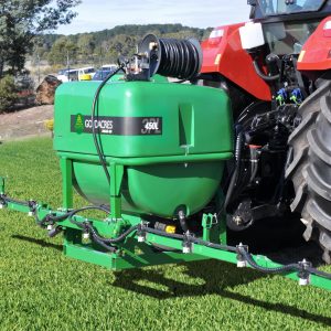 GOLDACRES SPRAYERS - Built just down the road! - Vin Rowe Farm Machinery